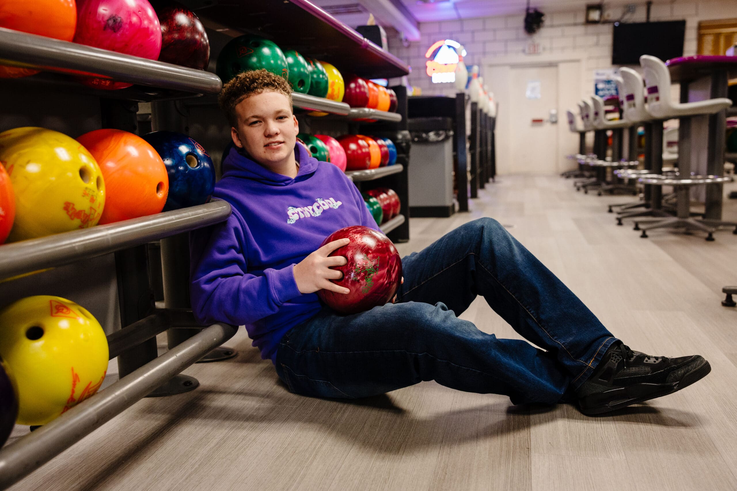Bowling Alleys | Prices | Hours | Oak Bowl | Oak Harbor WA